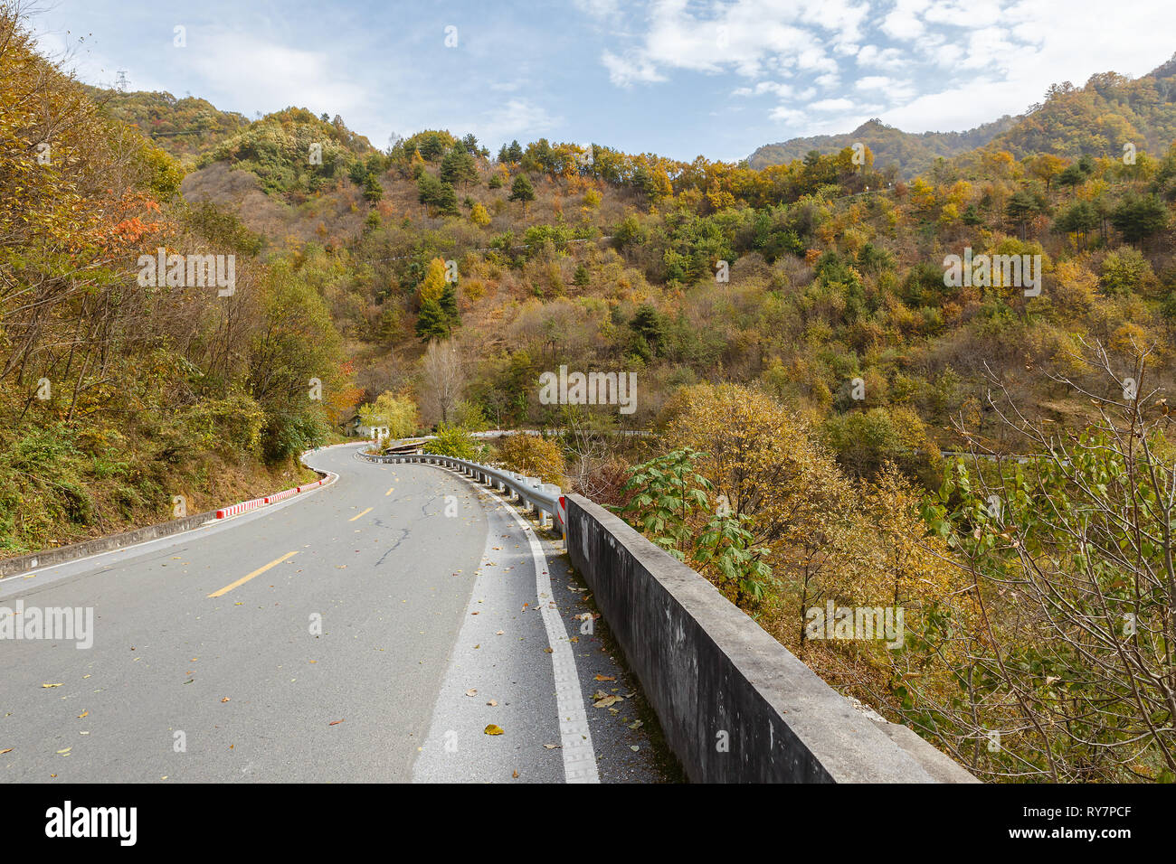 Shaanxi landscape hi-res stock photography and images - Alamy