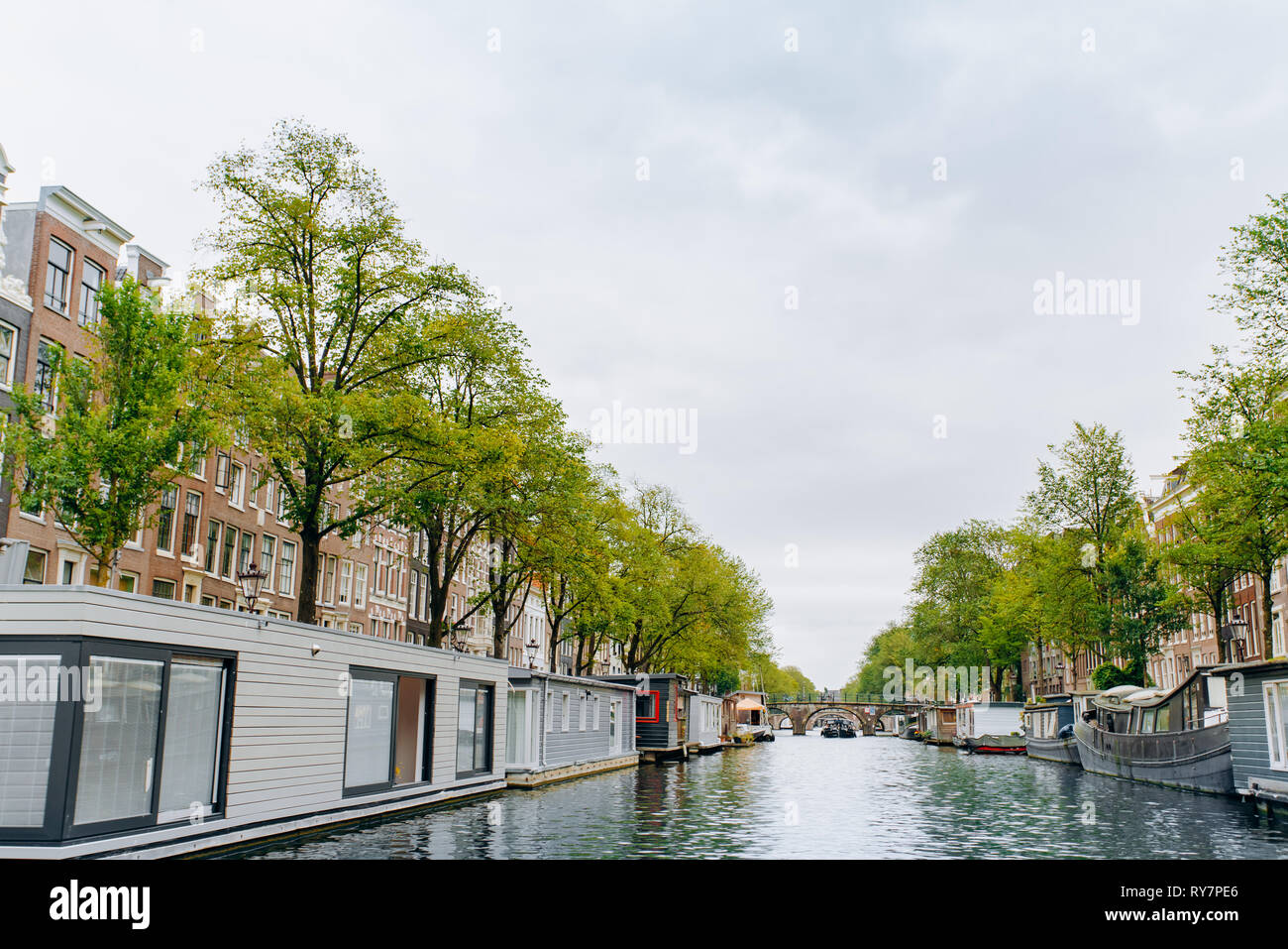Floating house at Amsterdam Stock Photo - Alamy