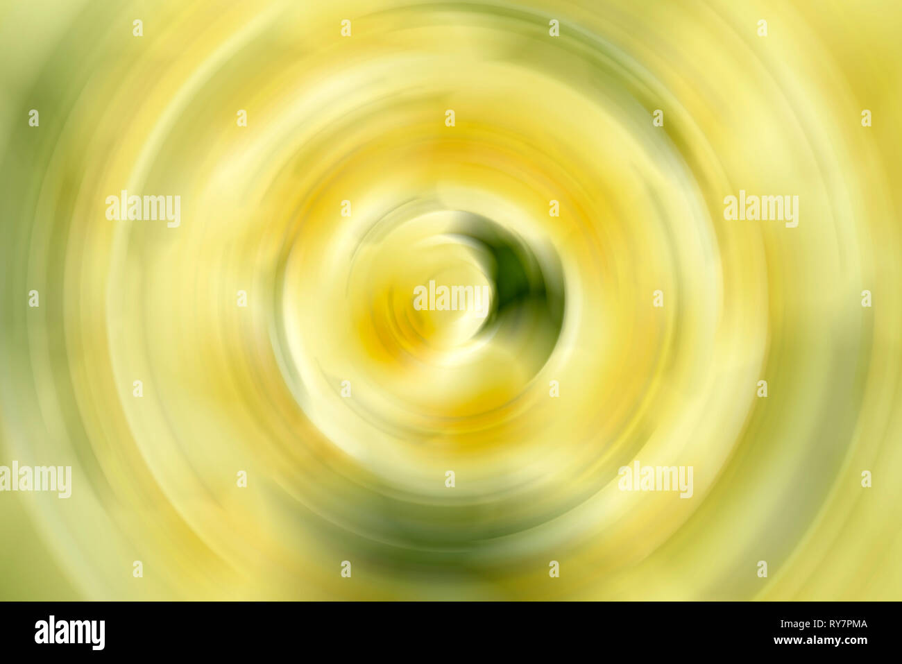 Abstract background - expanding circles Stock Photo - Alamy