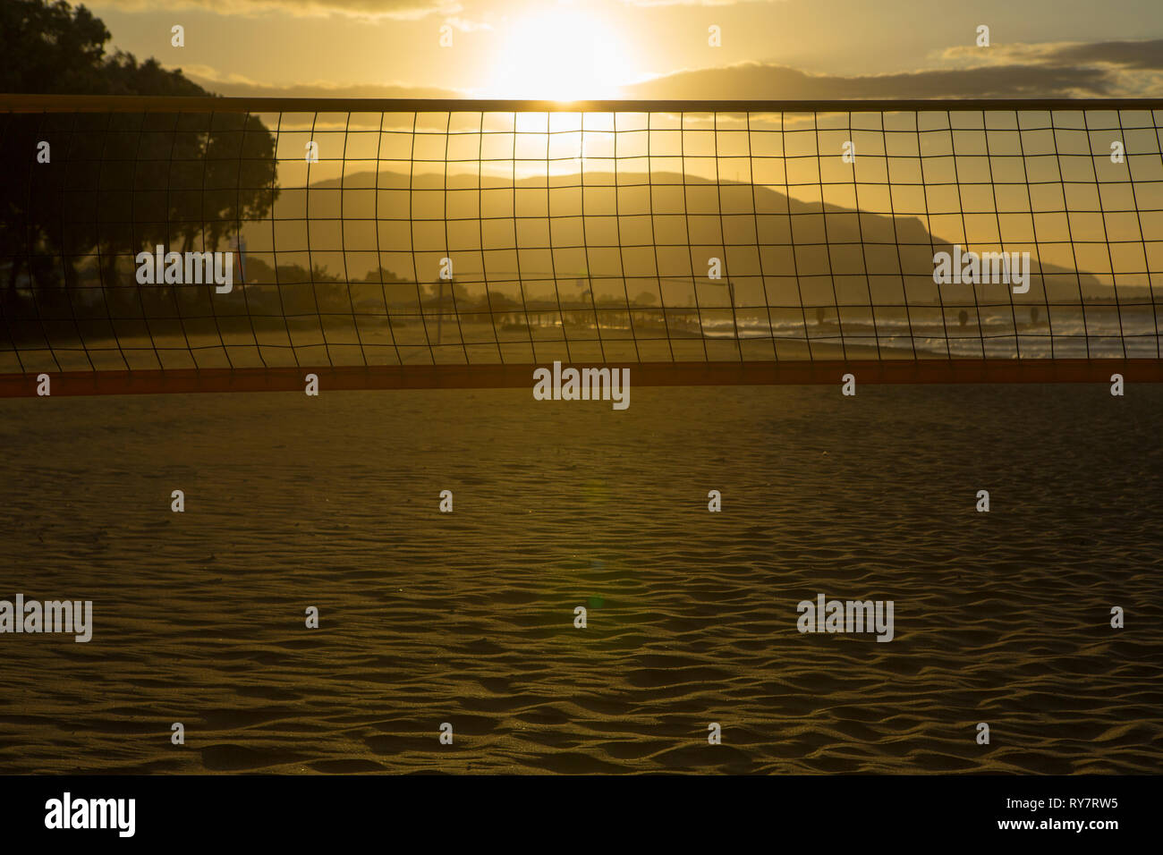 A volleyball net on a beach Stock Photo - Alamy