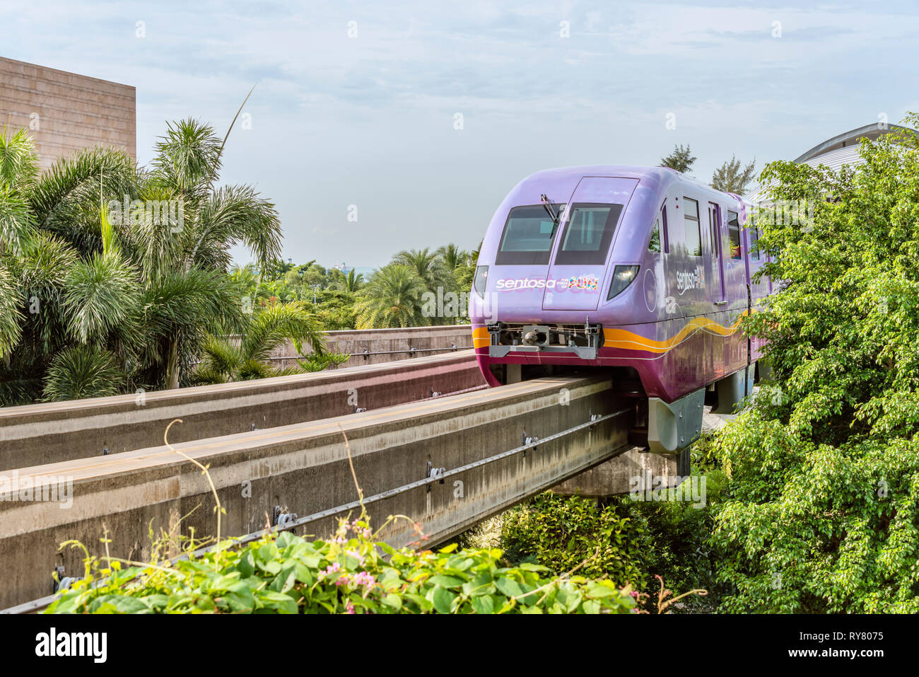 Sentosa Express Island Monorail train, Singapore Stock Photo - Alamy