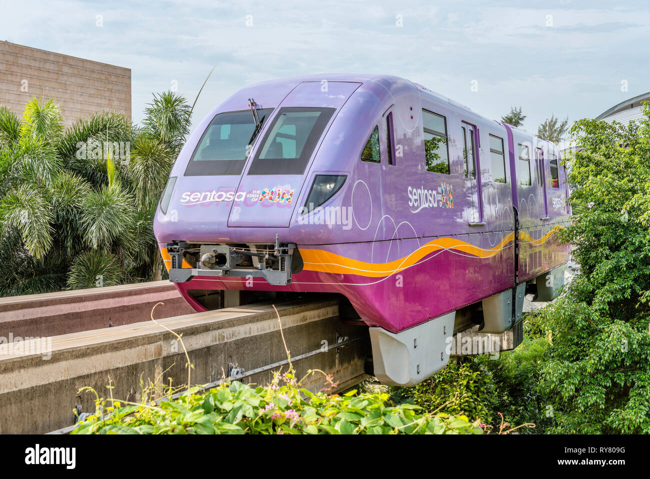 Sentosa Island Monorail Stock Photos & Sentosa Island Monorail Stock ...