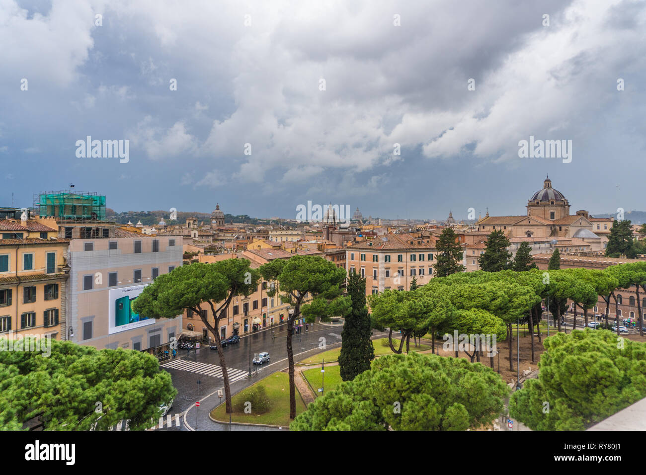Downtown Rome High Resolution Stock Photography and Images - Alamy