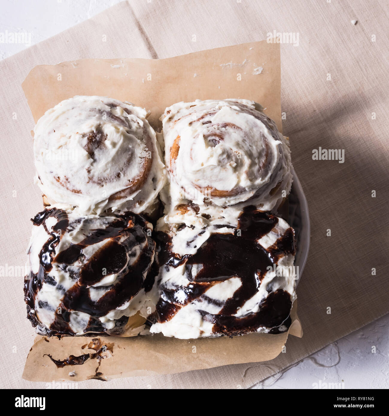 Cinnabon box hi-res stock photography and images - Alamy