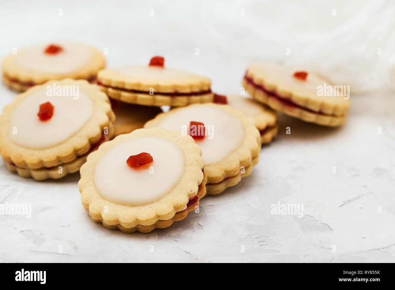 Empire shortbread sandwich cookies Stock Photo - Alamy