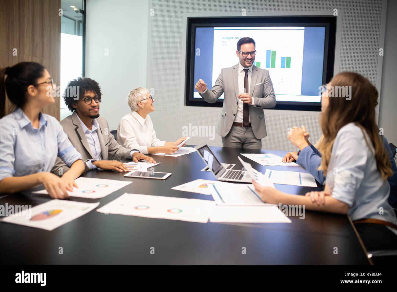 Manager teamwork strategy hi-res stock photography and images - Alamy