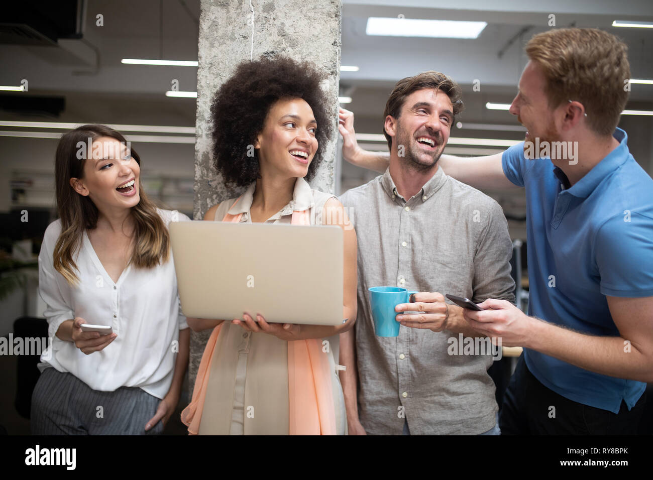 Cool office people hi-res stock photography and images - Alamy