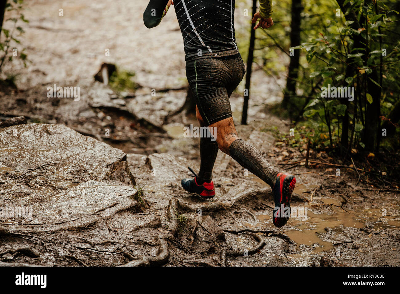Man jogging spring wet hi-res stock photography and images - Alamy