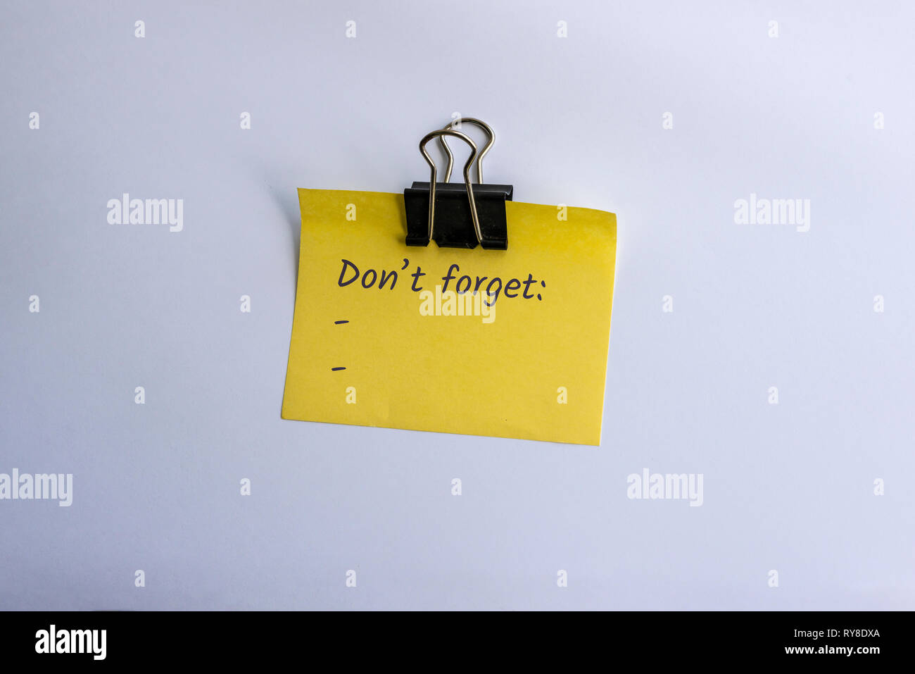 Clipped notice hi-res stock photography and images - Alamy