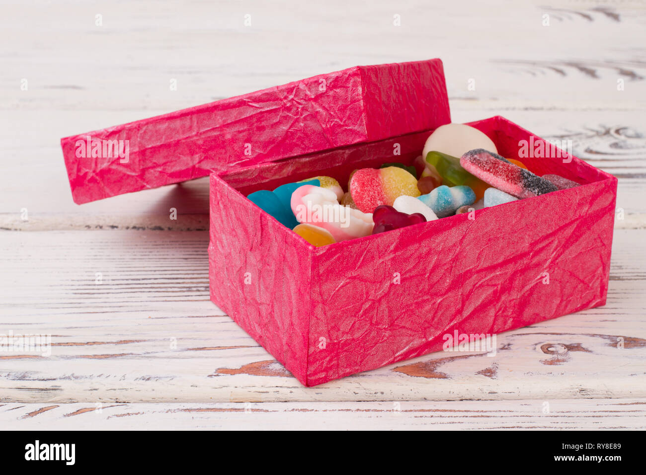 Box jellies hi-res stock photography and images - Alamy