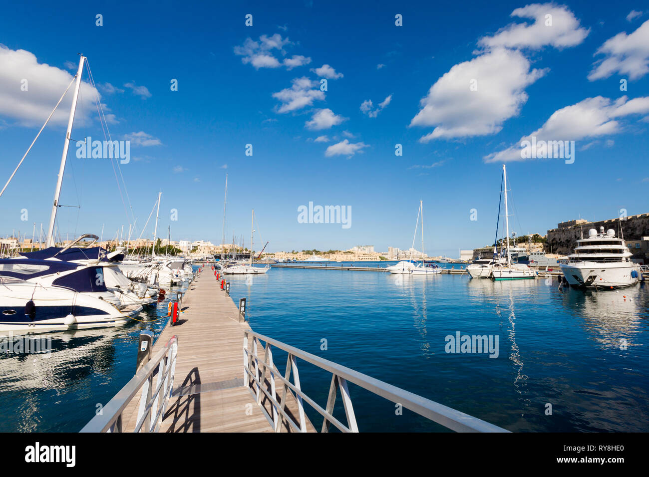 Colorful touristic landscape of Port in Msida on Malta island ...