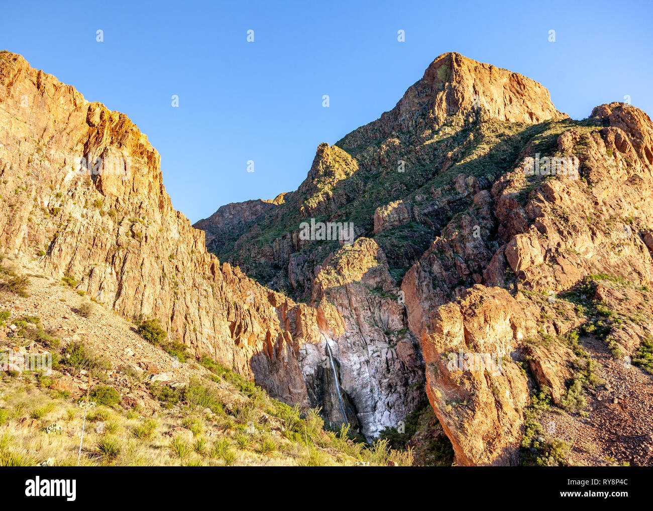 Chisos mountains big bend hi-res stock photography and images - Alamy