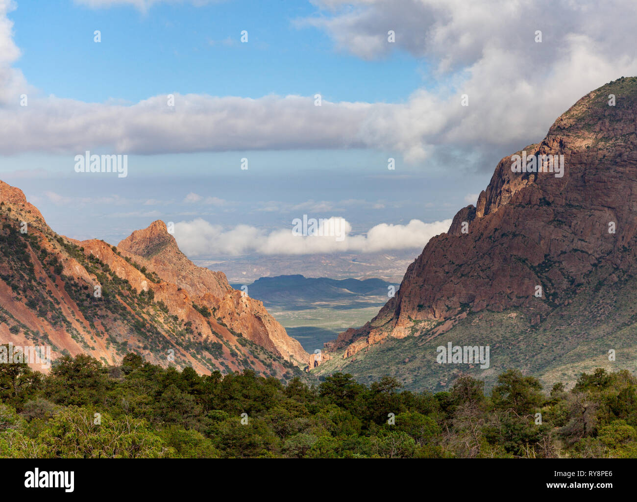 Big Bend Chisos Basin High Resolution Stock Photography and Images - Alamy