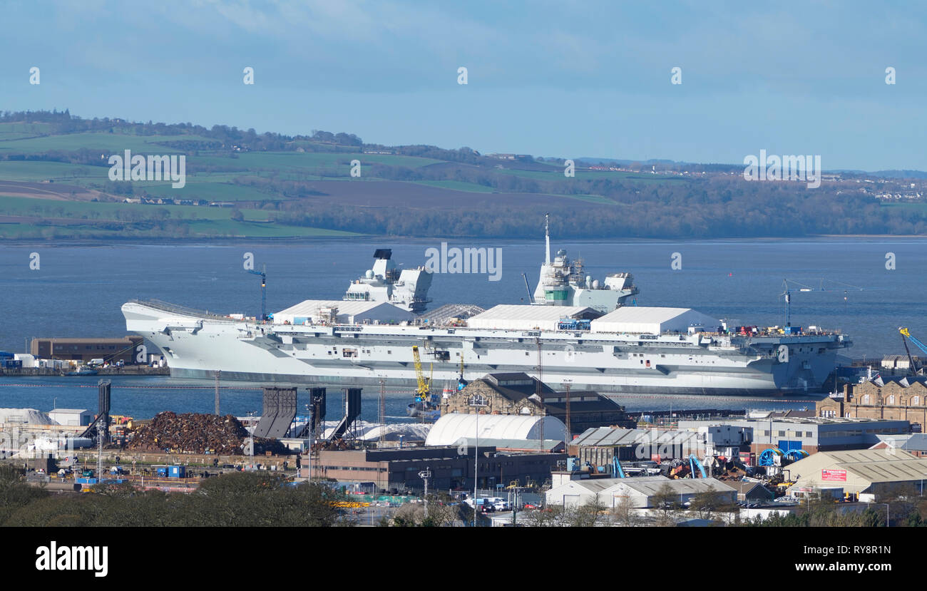 Rosyth Shipyard High Resolution Stock Photography and Images - Alamy