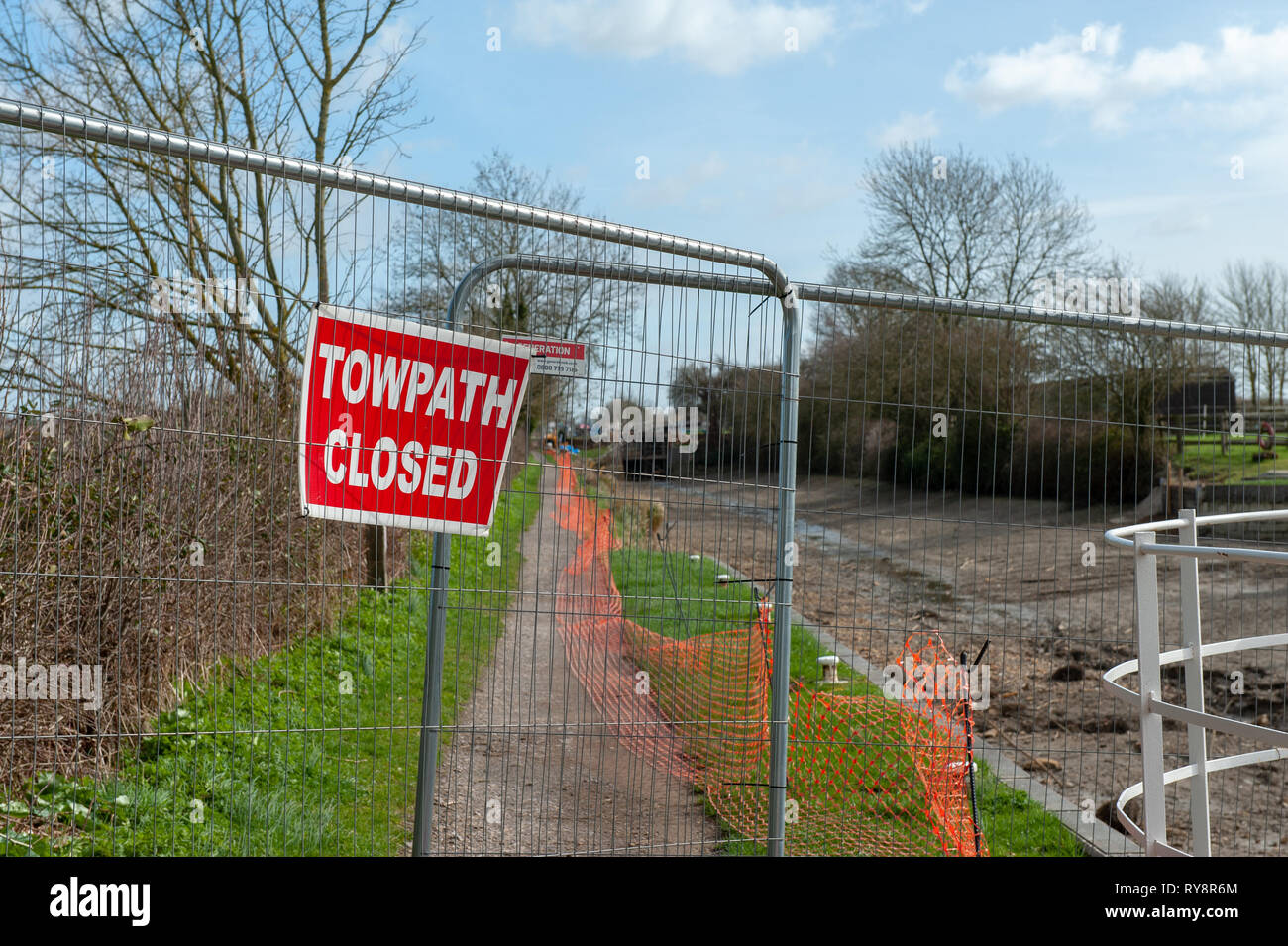 A drained pound between locks 15 & 16 on The Kennet and Avon Canal ...