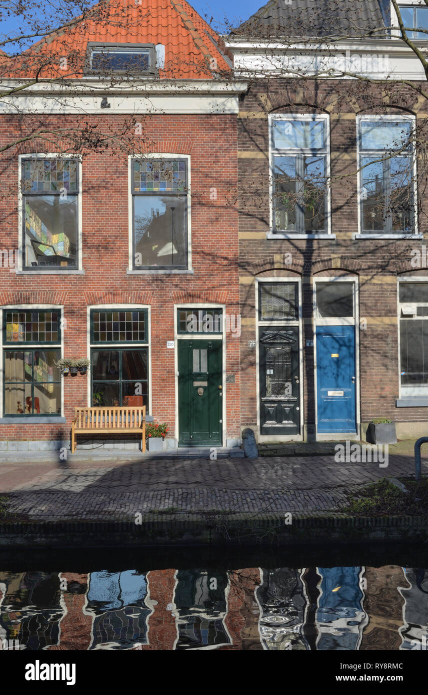 Historic canalside buildings, Delft, Netherlands Stock Photo - Alamy