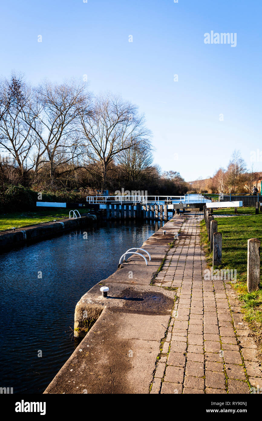 Sheffield rotherham canal hi-res stock photography and images - Alamy