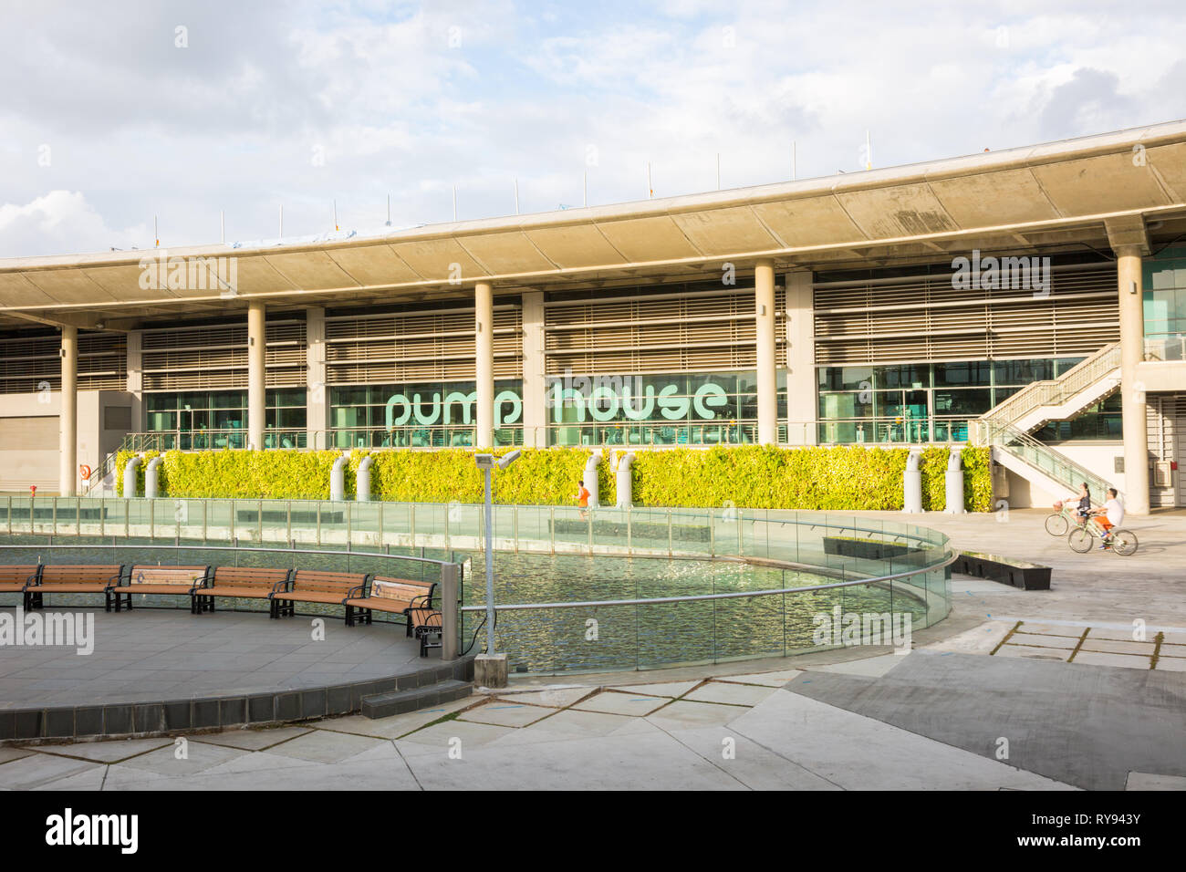 Reservoir pump house hi-res stock photography and images - Alamy