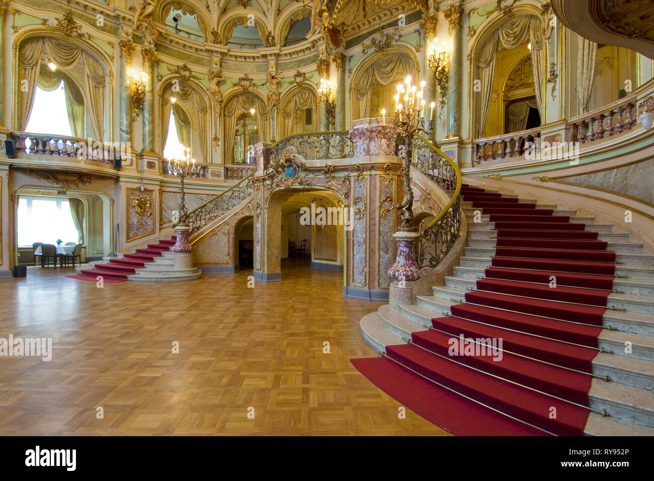 Rokoko stil architektur hi-res stock photography and images - Alamy