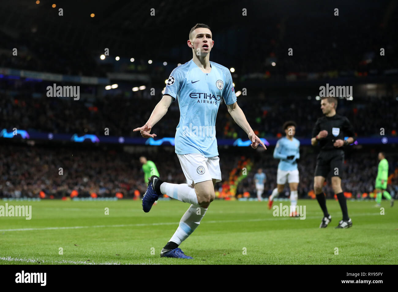 Manchester City's Phil Foden celebrates scoring his side's sixth goal ...