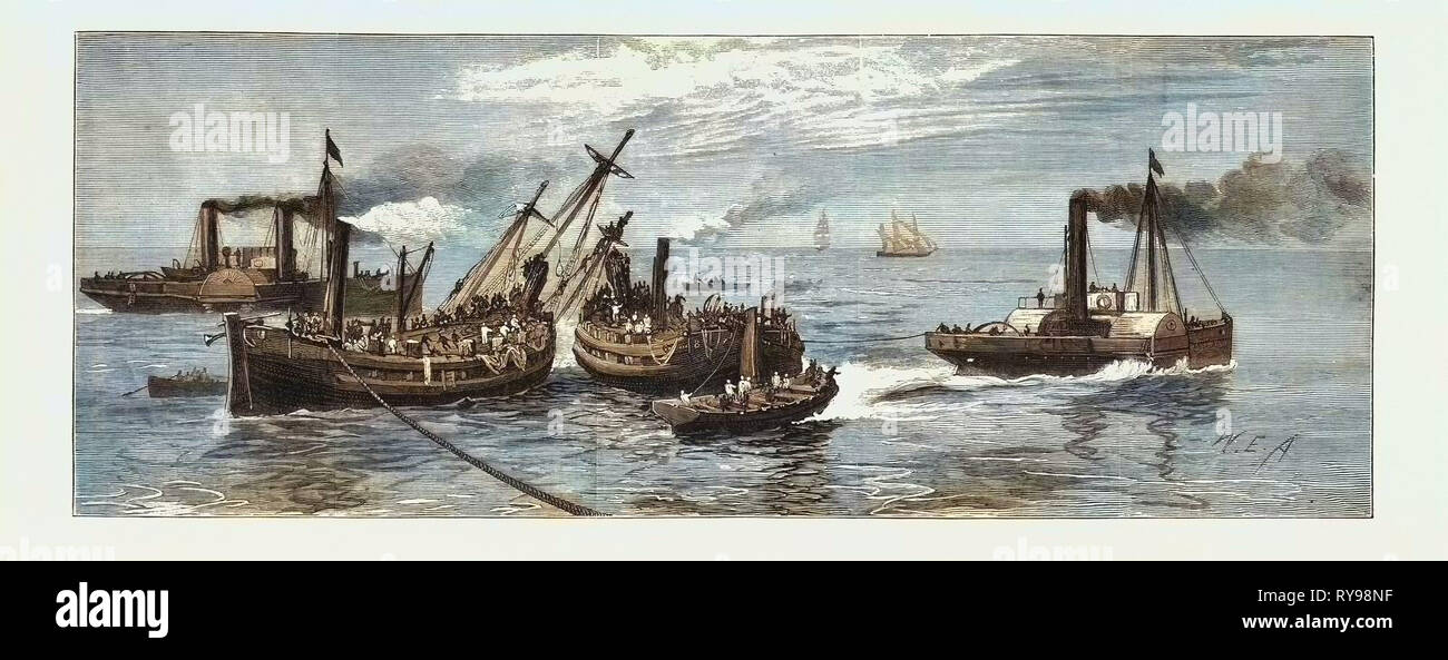 Placing the First Chain Beneath the Wreck, H.M.S. Eurydice Stock Photo ...