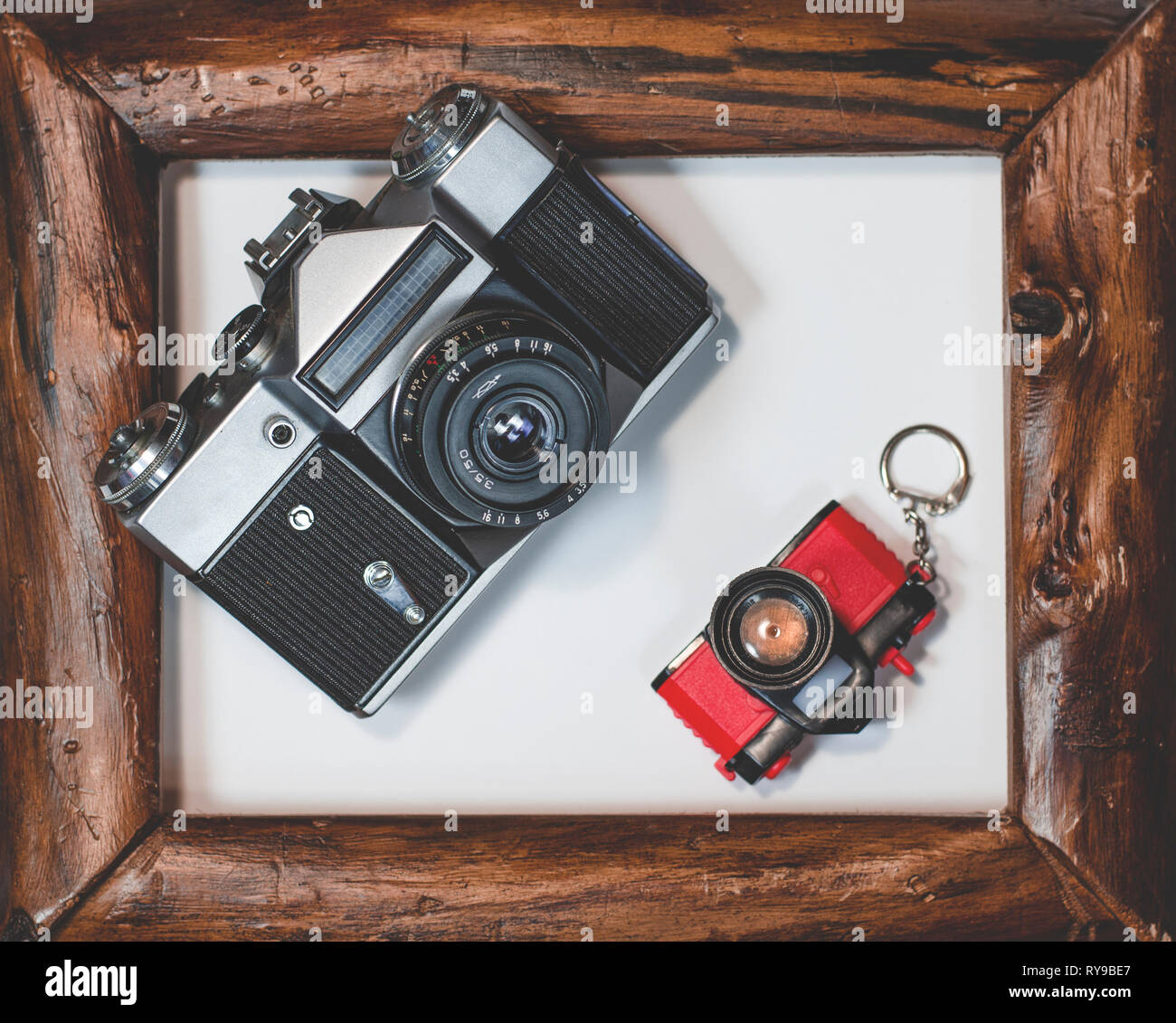 Wood Grain Digital Frame High Resolution Stock Photography and Images ...