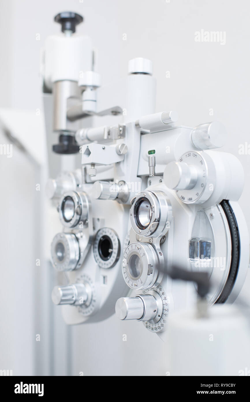 Ophthalmic device hi-res stock photography and images - Alamy