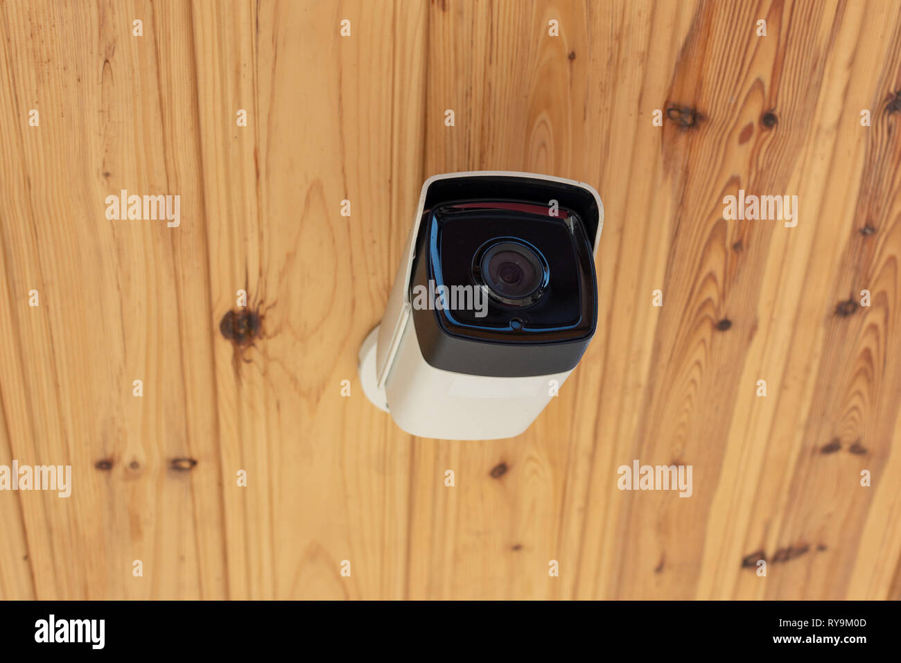 Anti theft system hi-res stock photography and images - Alamy