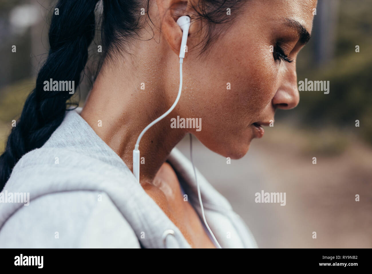 Exhausted runner face hi-res stock photography and images - Alamy