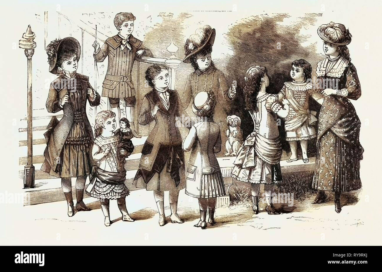 Victorian childrens clothing hi-res stock photography and images - Alamy