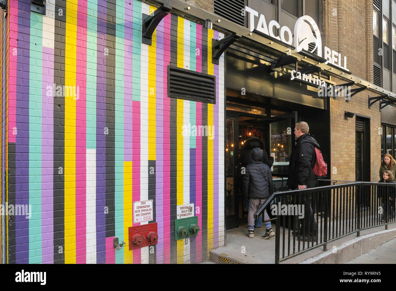 Taco Bell Cantina in Times Square, NYC, USA Stock Photo - Alamy