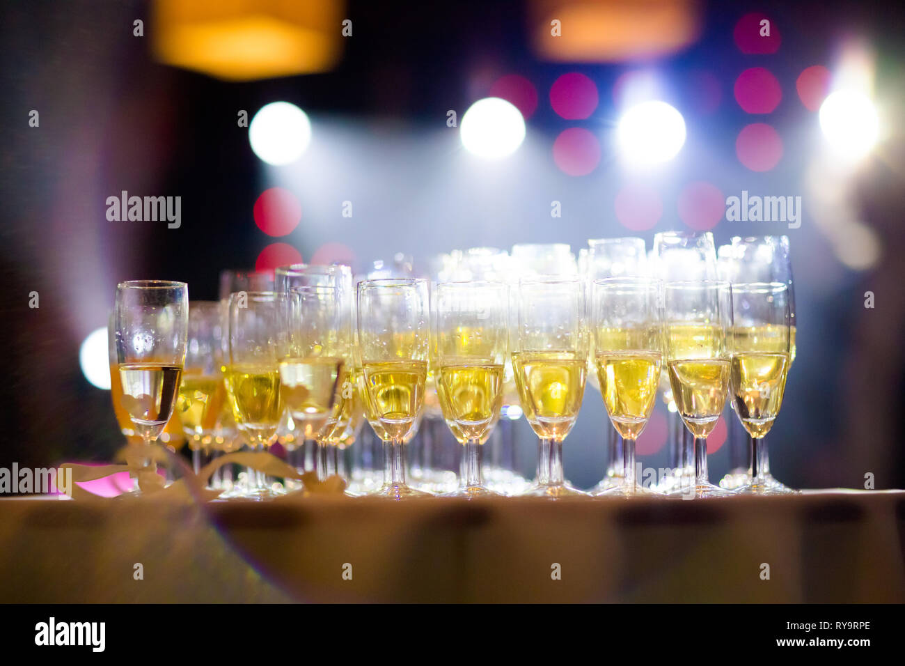 Wedding sparkling wine, champagne detail - traditional toast inviting ...