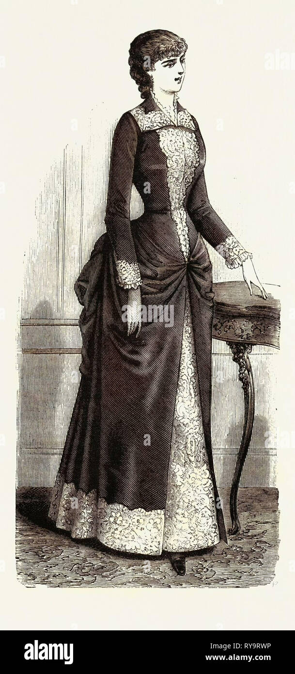 Tea gown victorian hi-res stock photography and images - Alamy