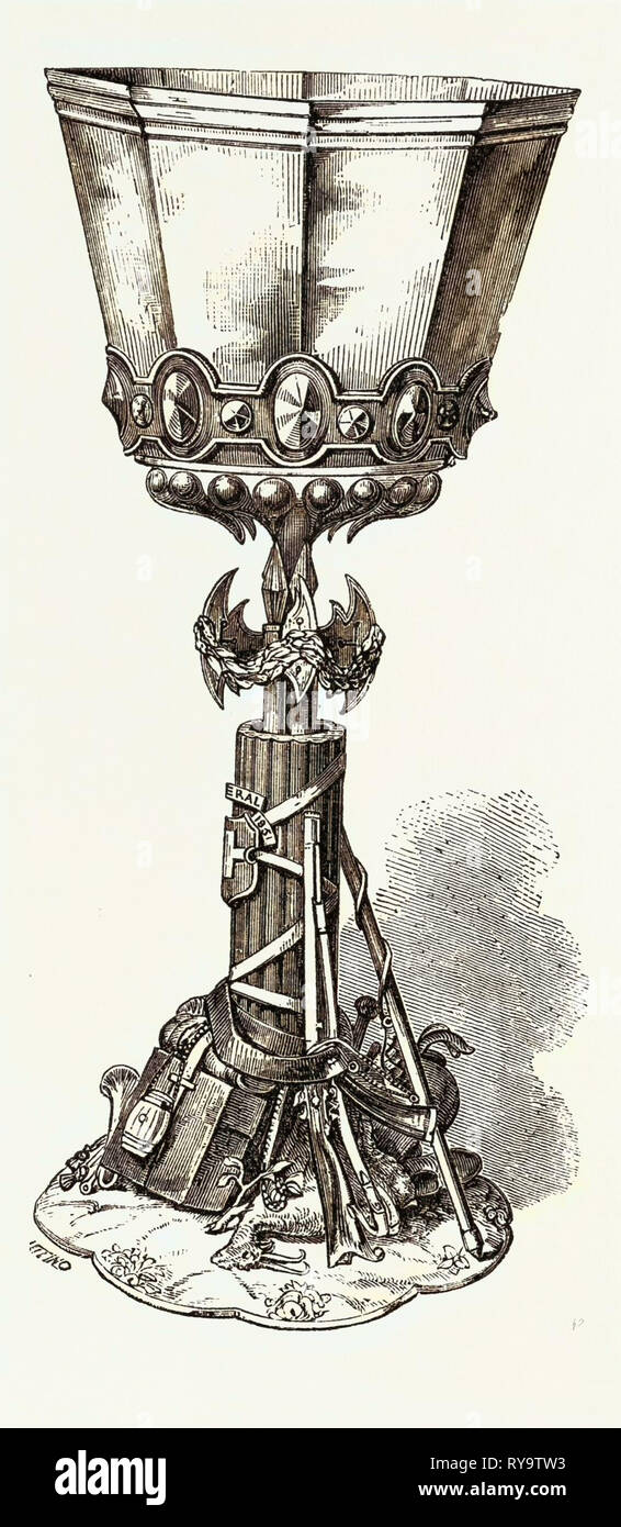 Old silver cup hi-res stock photography and images - Alamy