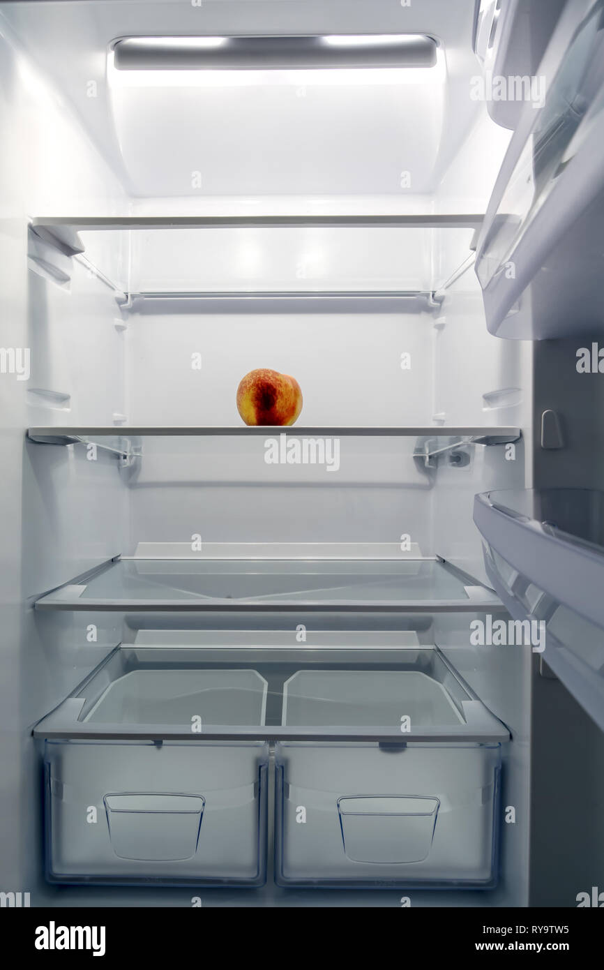 Almost empty fridge hi-res stock photography and images - Alamy