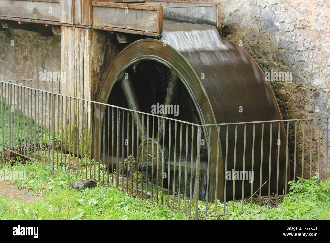 Working water wheels in devon hi-res stock photography and images - Alamy