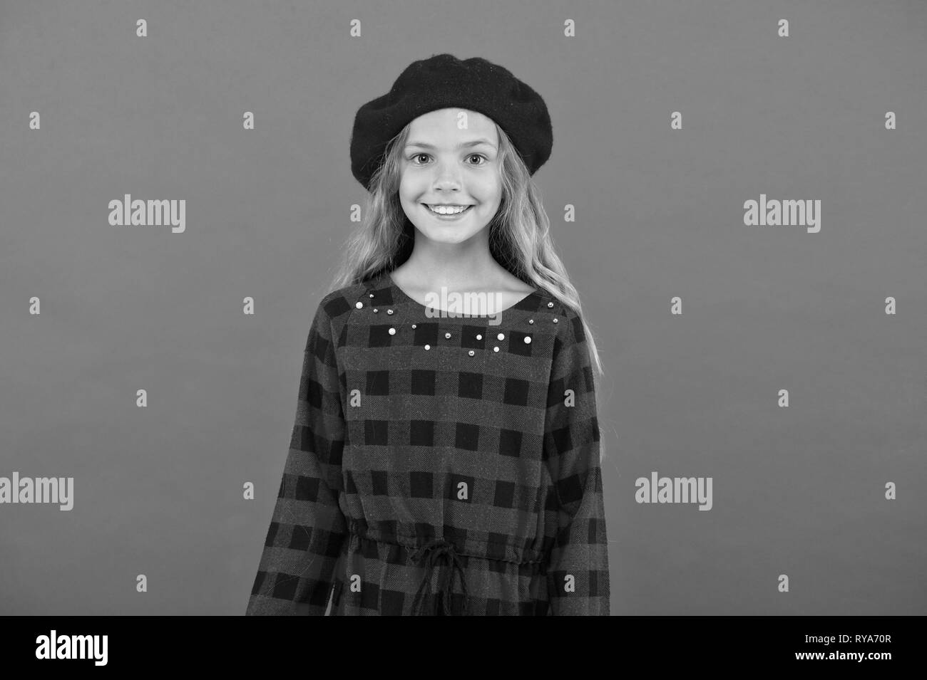 Beret style inspiration. How to wear beret like fashion girl ...