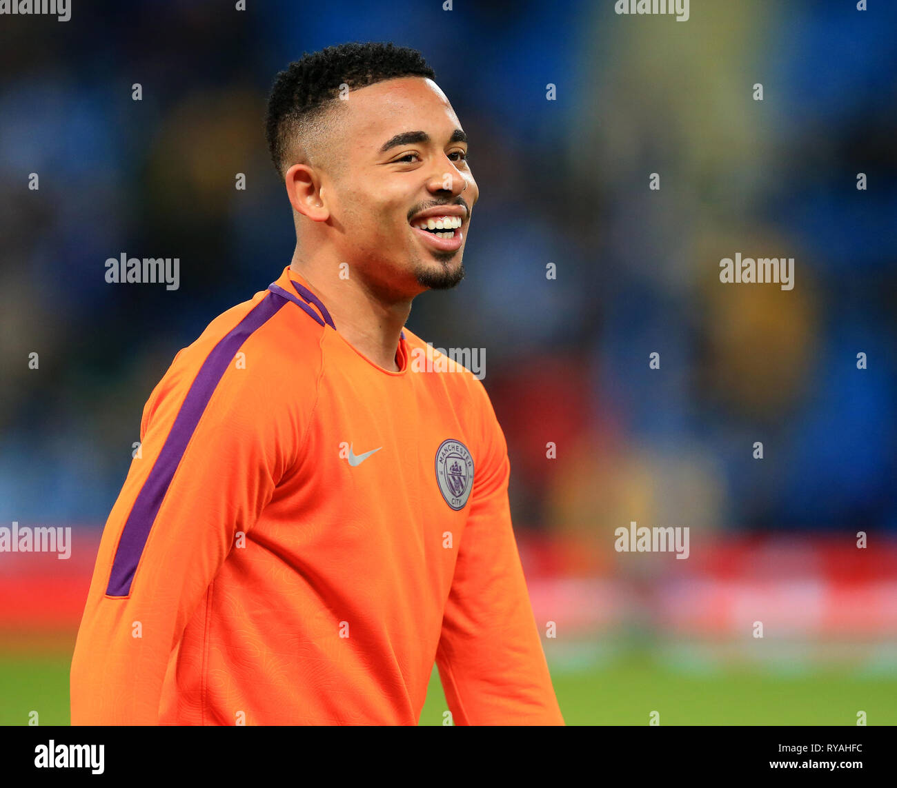 Gabriel jesus of manchester city fc hi-res stock photography and images ...
