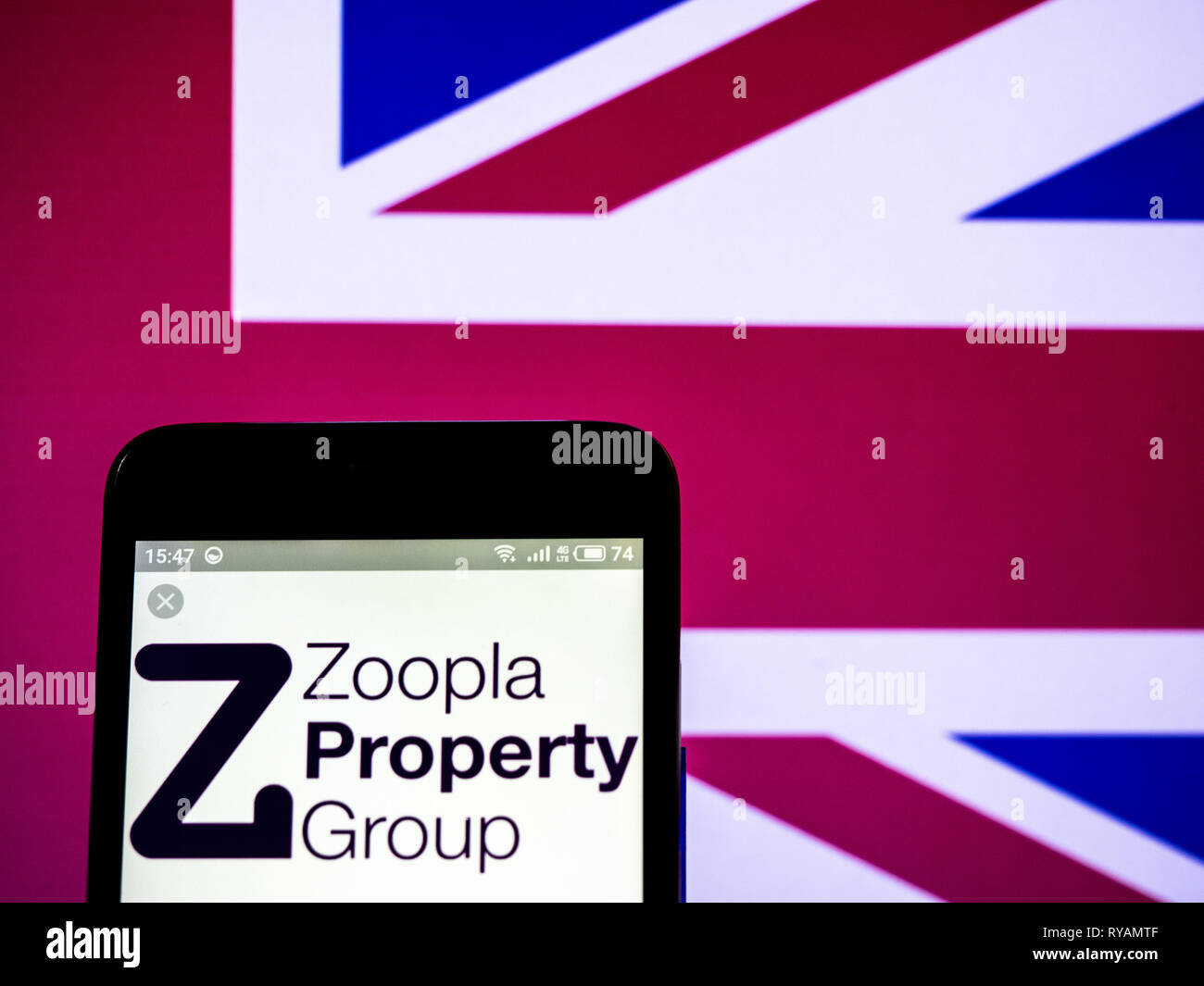 Zoopla hi-res stock photography and images - Alamy