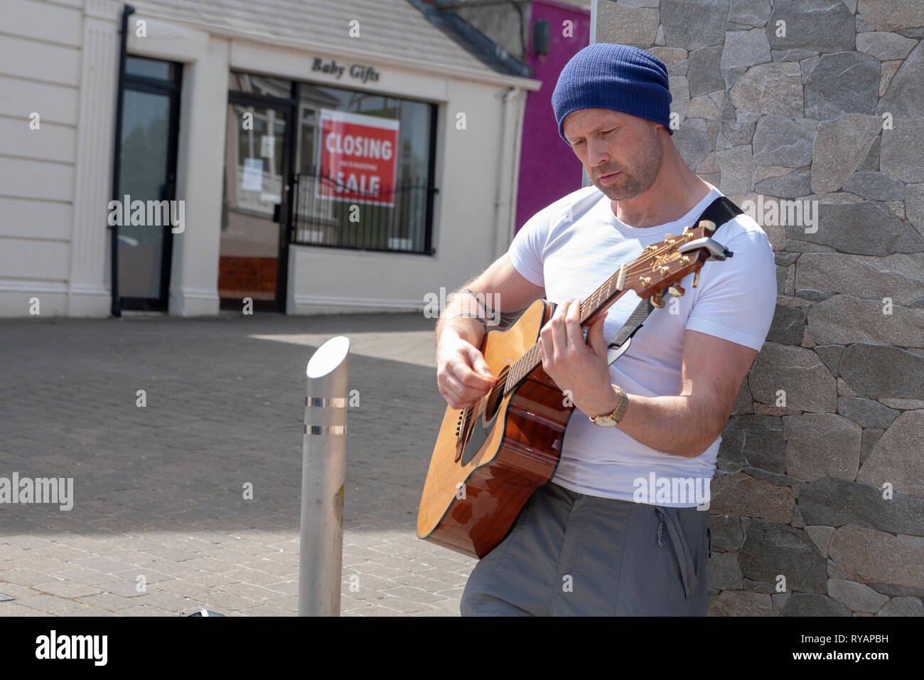 Busker Russell Steele, accused of murdering Colombian partner and ...