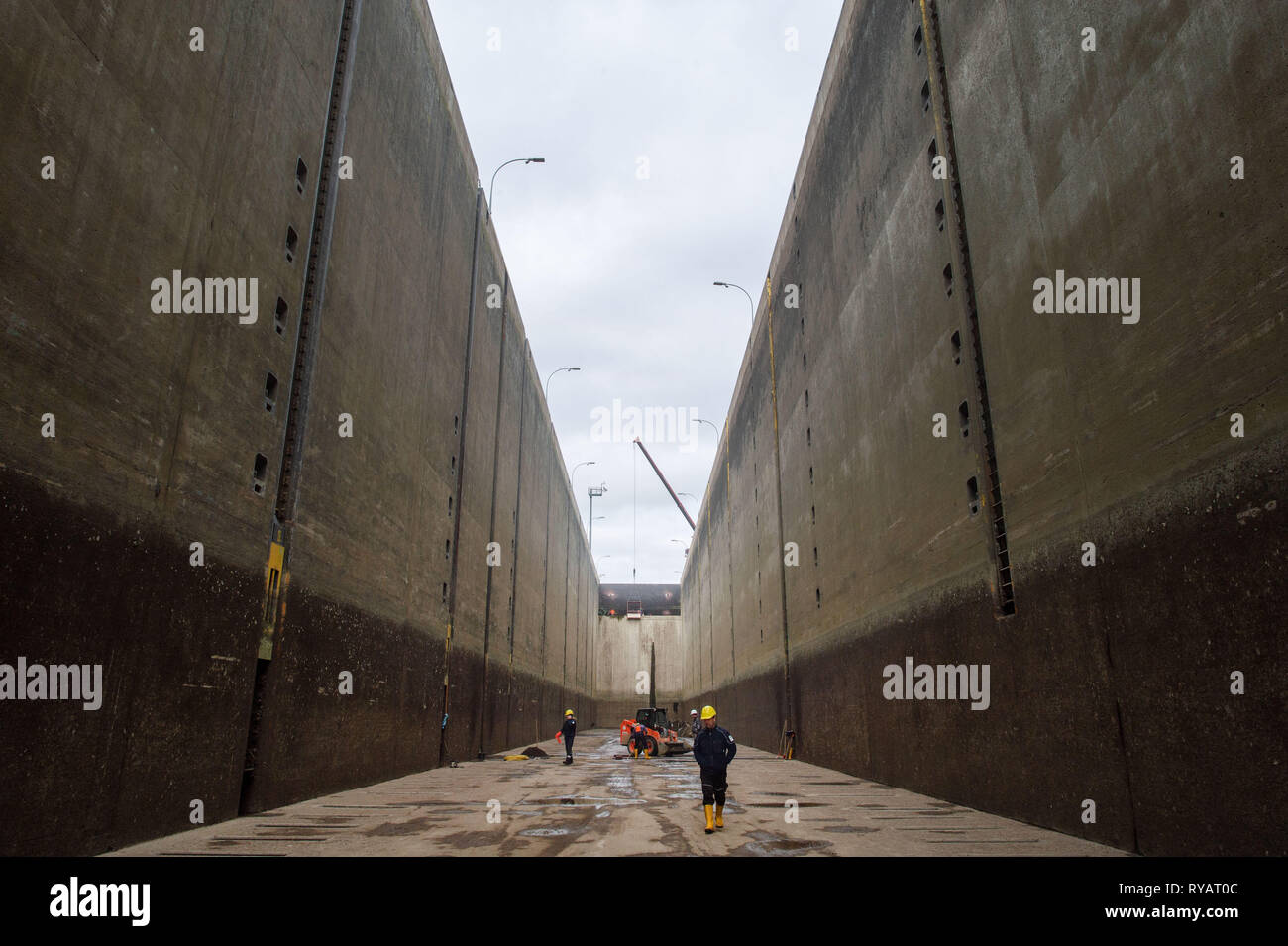 Lower gates hi-res stock photography and images - Alamy
