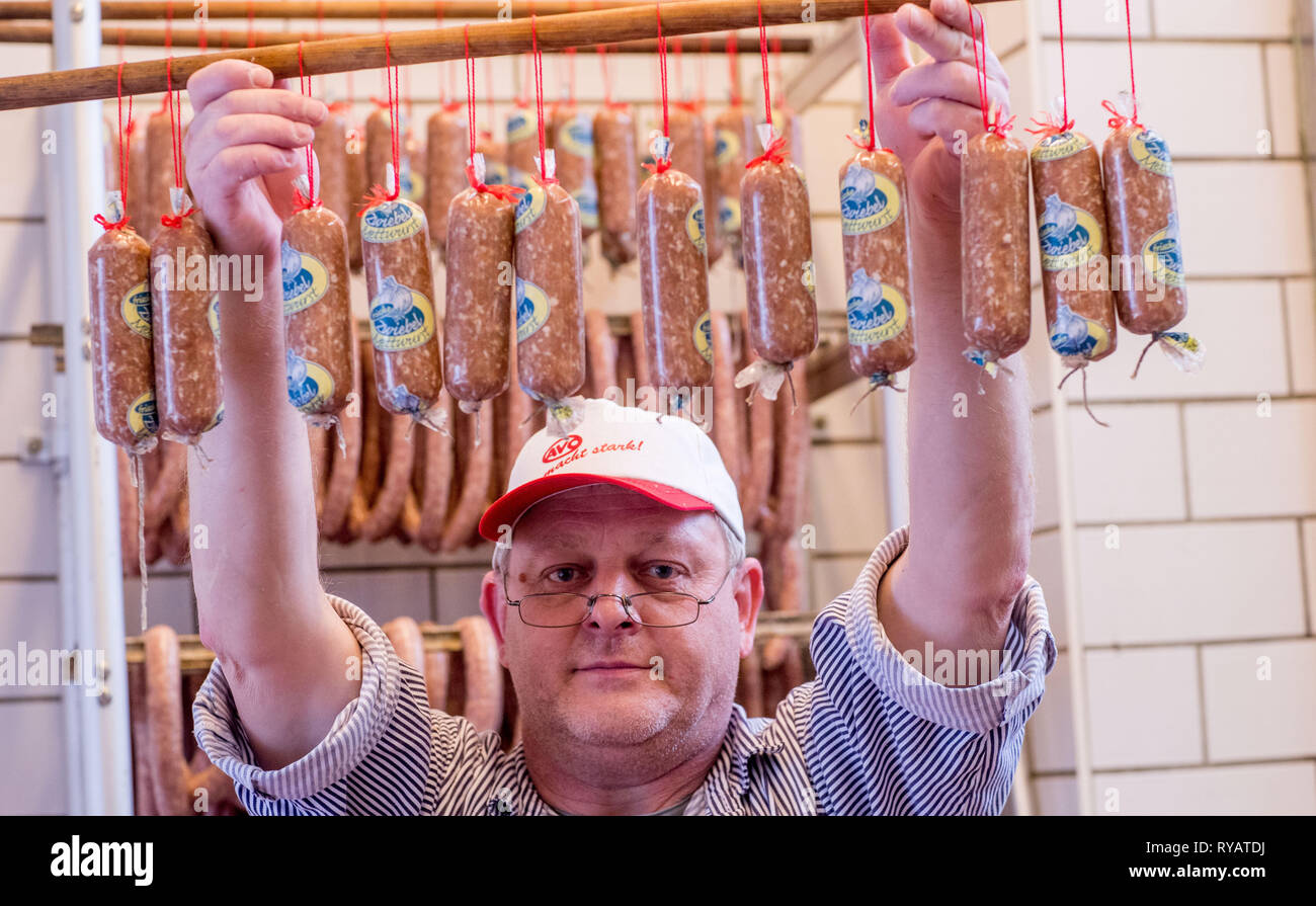 Family owned butchers hi-res stock photography and images - Alamy