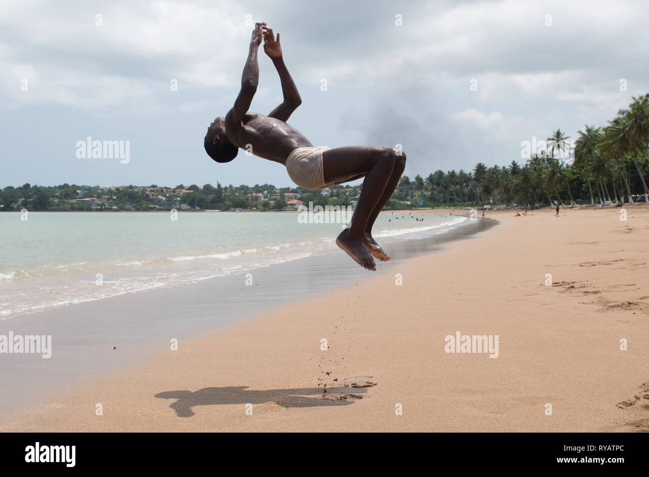 18 February 2019, São Tomé and Príncipe, Bom Bom: A boy makes a ...