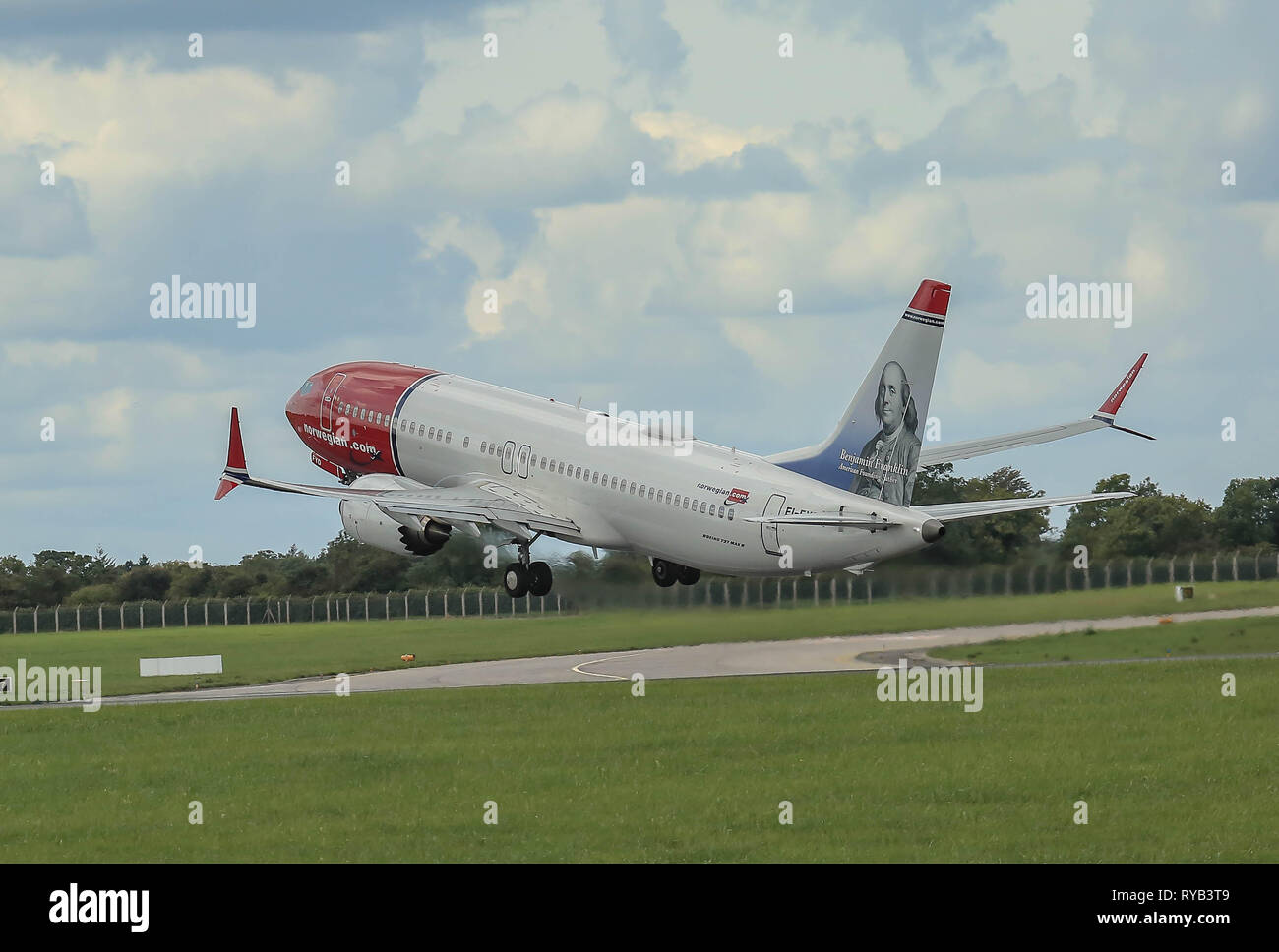 Boeing 737 max norwegian hi-res stock photography and images - Alamy