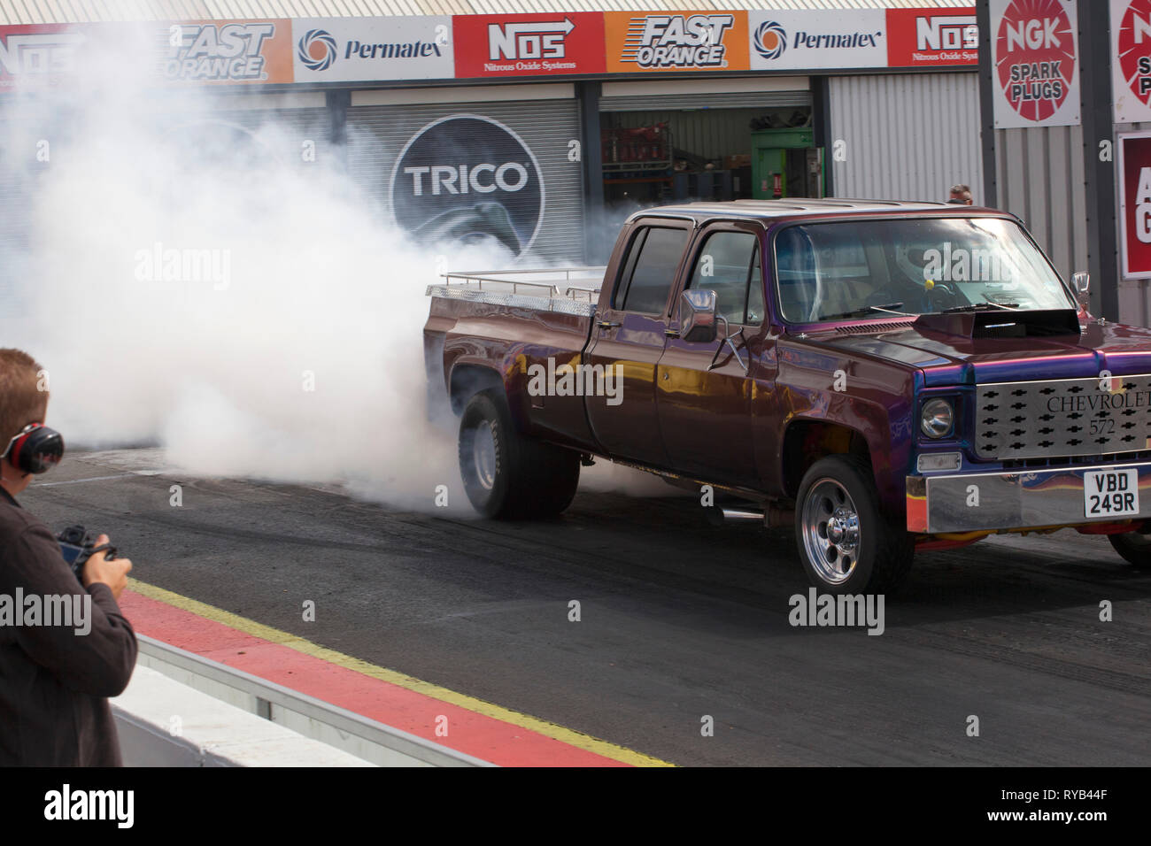 Cars about to race at Santa Pod Stock Photo - Alamy