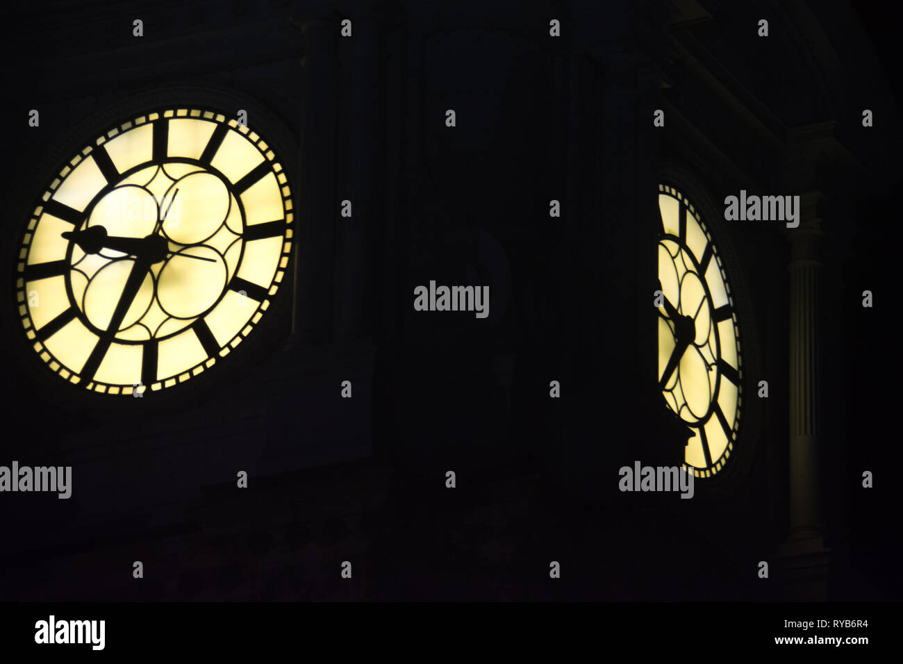 Philadelphia city hall interior hi-res stock photography and images - Alamy