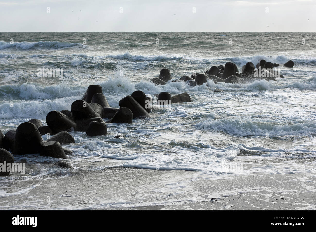 Armour barrier hi-res stock photography and images - Alamy