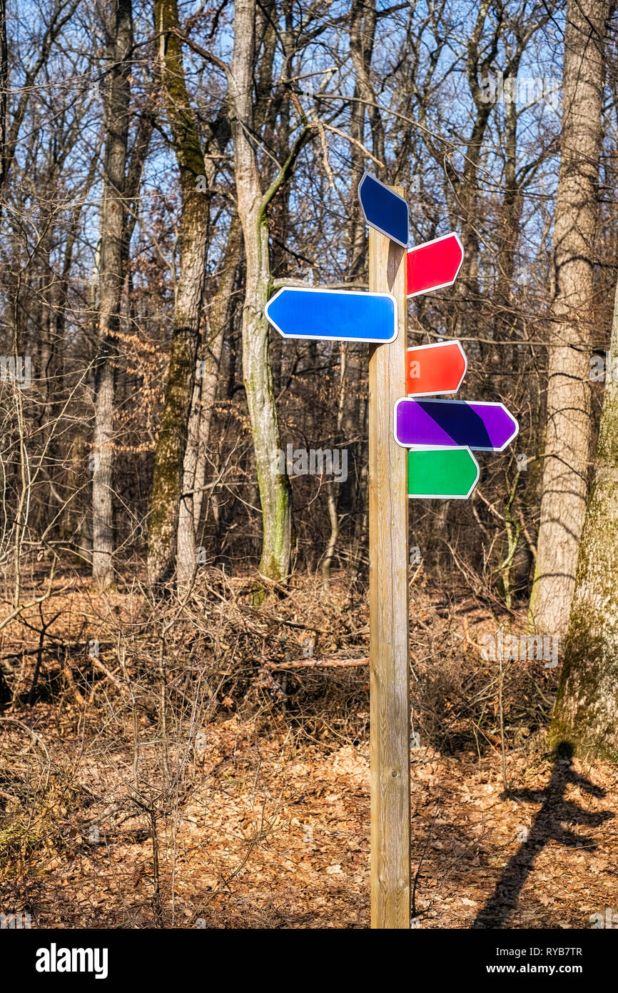 Blank yellow blue road signs hi-res stock photography and images - Alamy