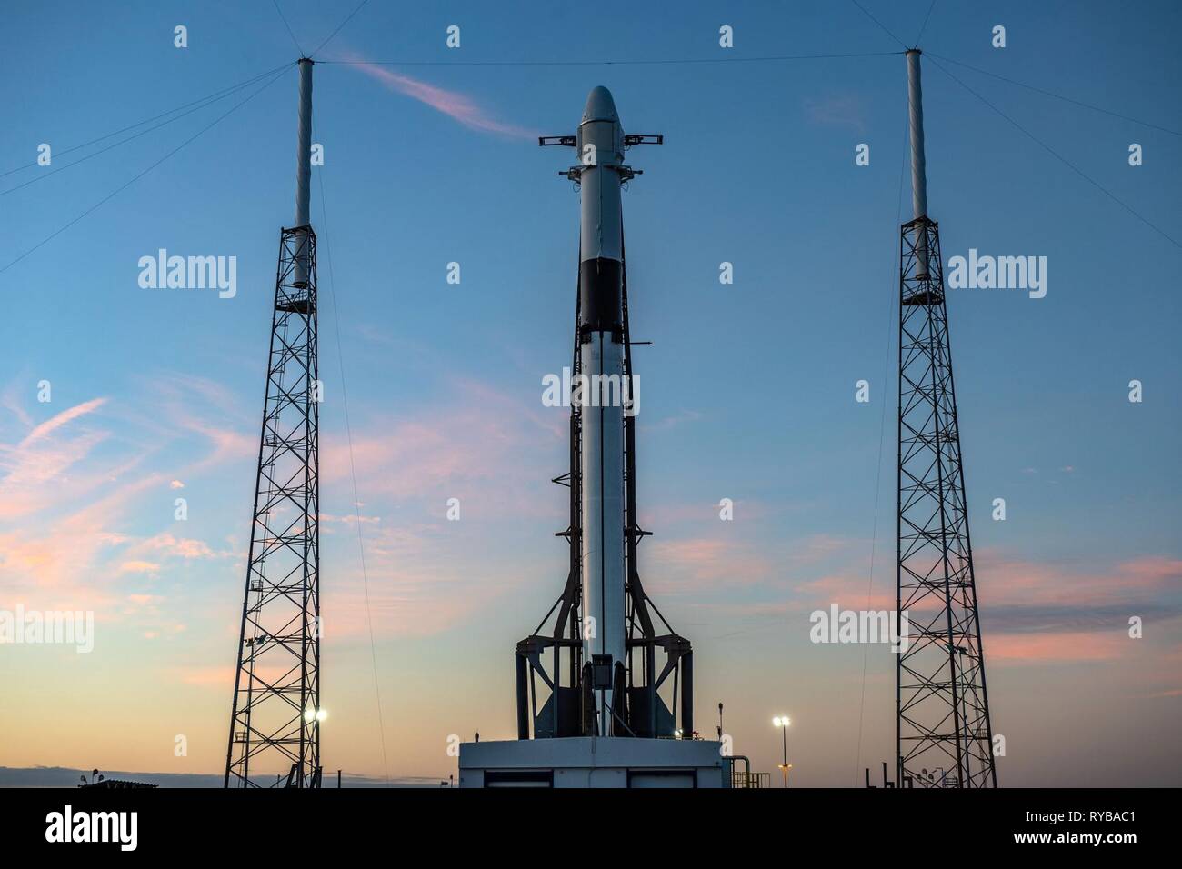 Spacex CRS-16 Mission Stock Photo - Alamy