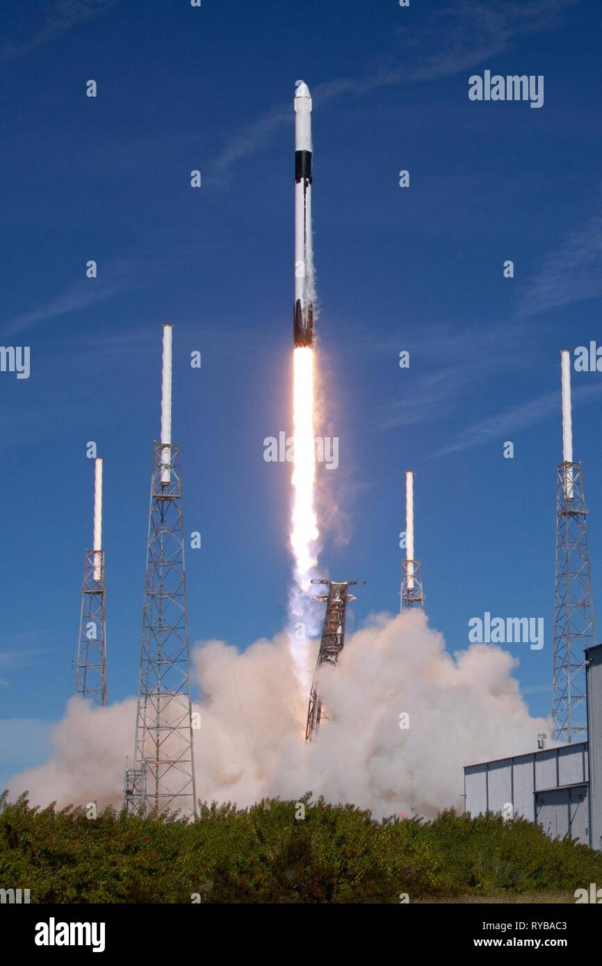Crs 16 hi-res stock photography and images - Alamy